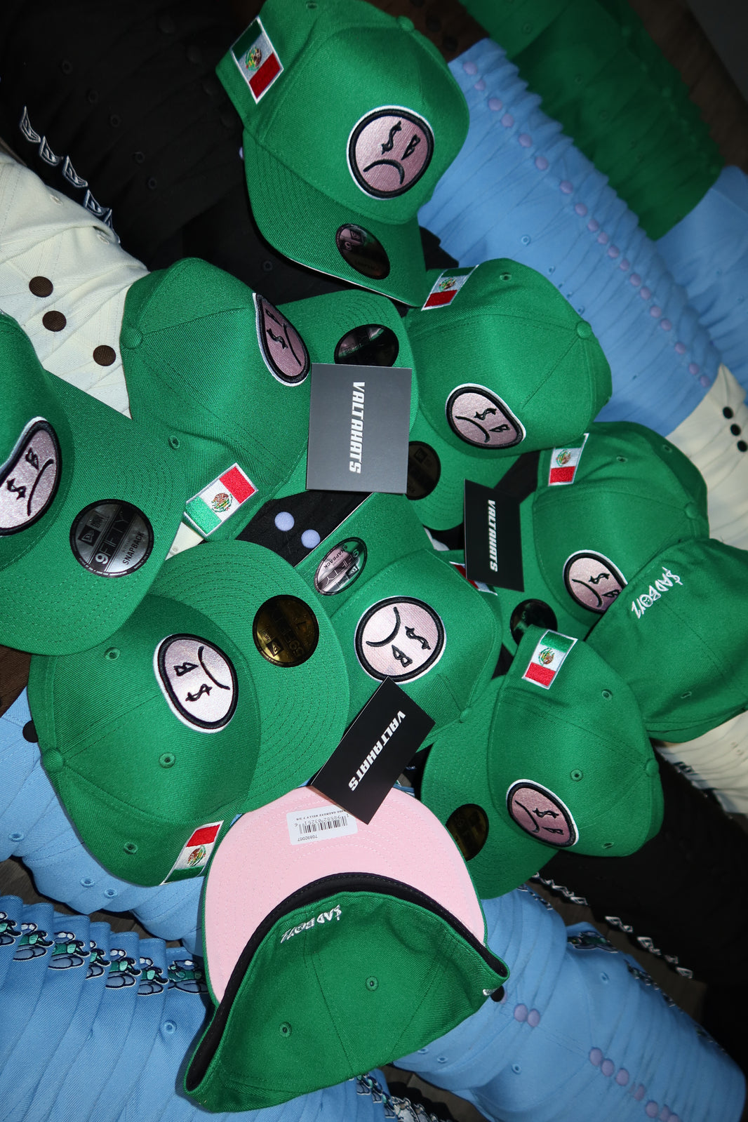 NEW ERA X JUNIOR H – Valtahats